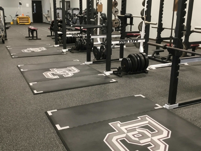 Custom Weightlifting Platforms MAX and TITANIUM Series - American Platforms